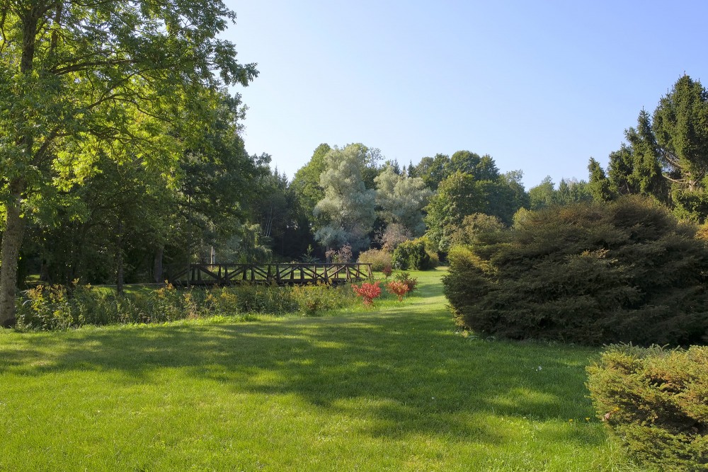 Stone pathway with boulder exhibition in Vaclovas Intas stone park ...