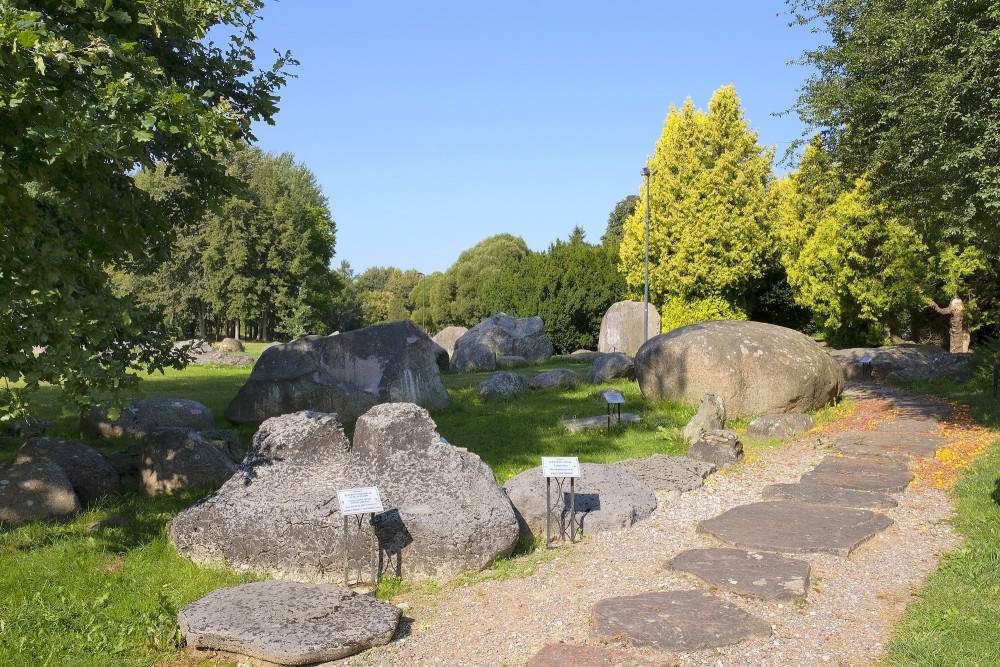 Boulder exhibition with stone path in Vaclovas Intas stone park - redzet.lv