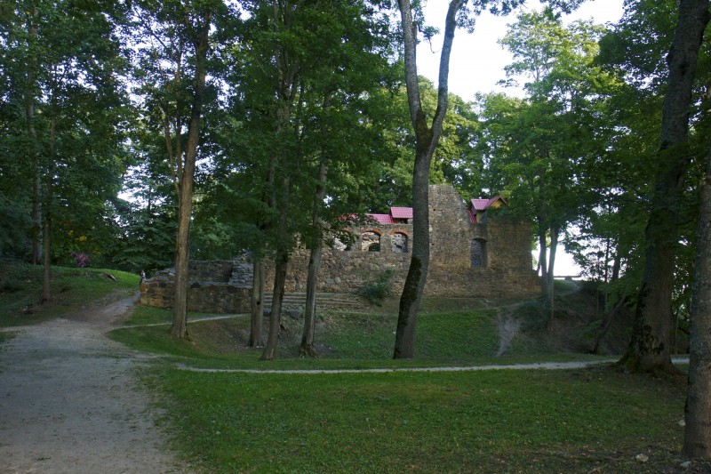 Pilis, pilsdrupas, muižas - redzet.lv