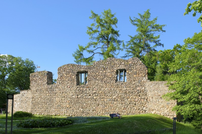 Pilis, pilsdrupas, muižas - redzet.lv