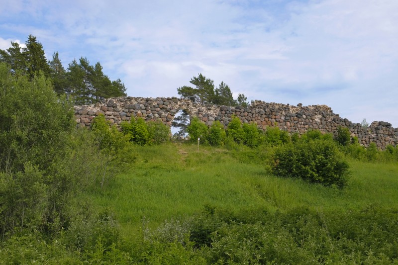 Pilis, pilsdrupas, muižas - redzet.lv